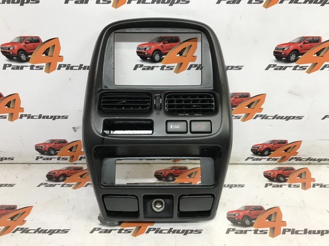 NISSAN NAVARA D22 Stereo Fascia / Heater Control Panel Surround 2002 ...