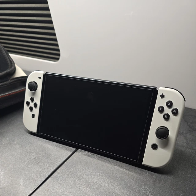 NINTENDO SWITCH OLED Model HEG-001 Handheld Console - 64GB - White £210 ...