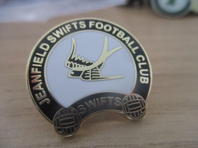 Scottish Clubs, Badges/ Pins, Football Memorabilia, Sports Memorabilia ...
