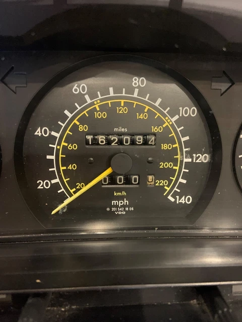 MERCEDES-BENZ 190 W201 Instrument Cluster 2015438321 Genuine Original ...