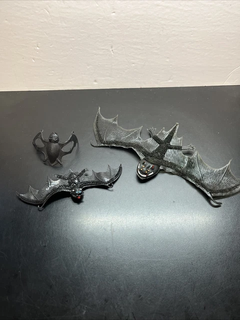 VINTAGE BLACK VAMPIRE Bat 1980s Hong Kong Rubber Jiggler Toy Lot W7 £11 ...