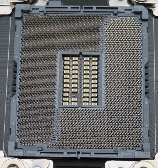 ASUS SABER TOOTH X99 LGA 2011 DDR4 5th/6th Gen Intel Only Motherboard £ ...