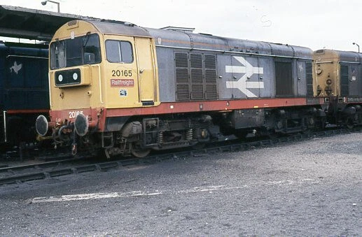 ORIGINAL COLOUR SLIDE of 20165 BR class 20 diesel loco £0.99 - PicClick UK