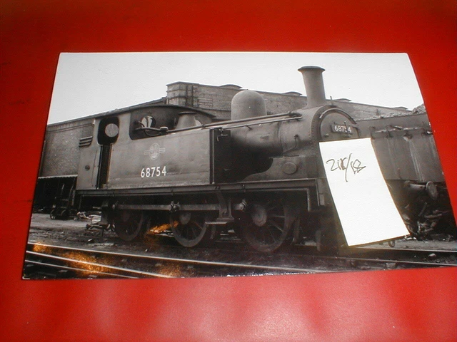 LOCO PHOTO LNER BR 0-6-0T CLASS J72 No 68754 £1.50 - PicClick UK