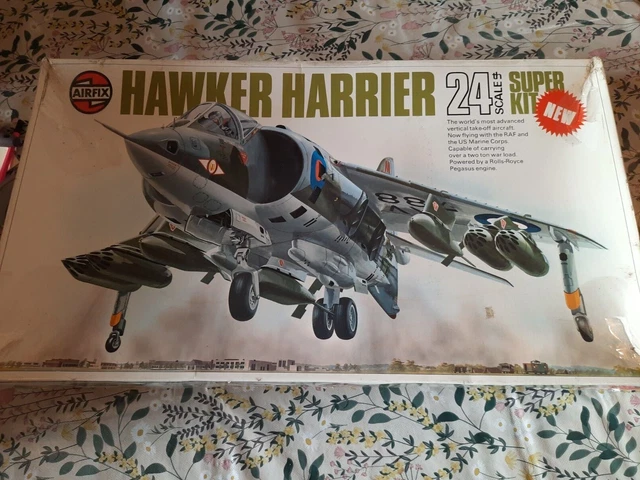 AIRFIX HAWKER SIDDELEY Harrier 1:24th scale Aircraft Model Kit £22.00 ...