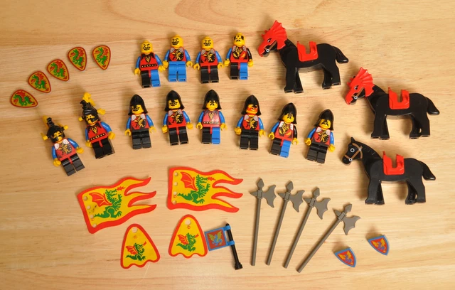LEGO CASTLE DRAGON Knights Minifigures, Horses with Head Armor and ...