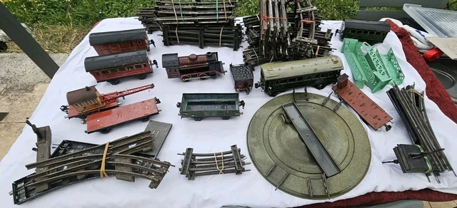 LOT MÄRKLIN ÉCHELLE 0 - Loco vapeur R890 + wagons + plaque tournante ...