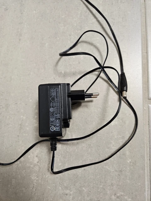 NETZTEIL SWITCHING ADAPTER ADS-18D-12B Output 12V 1,5A EUR 14,90 ...