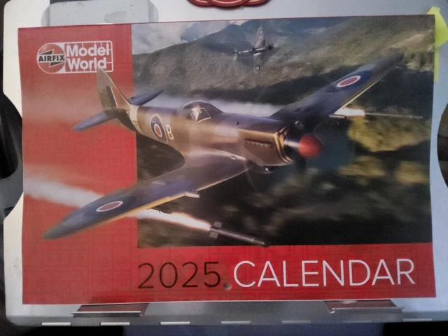 AIRFIX MODEL WORLD 2025 Calendar £8.00 - PicClick UK