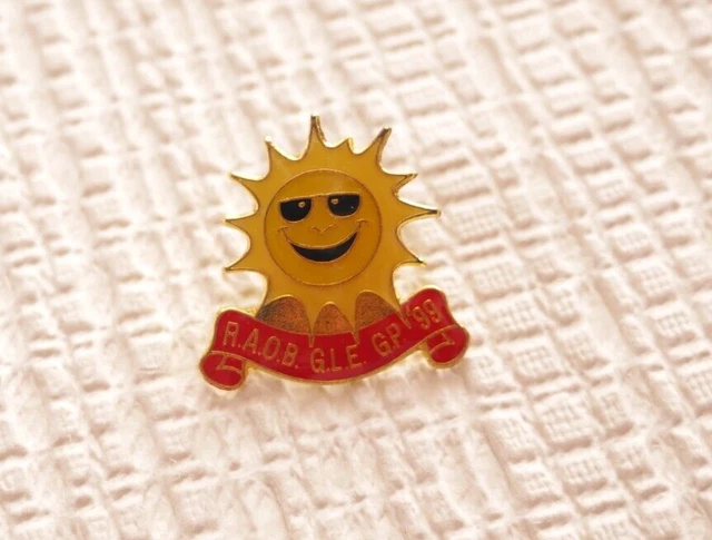 VINTAGE RARE RAOB The Royal Antediluvian Order of Buffaloes Sun Pin ...