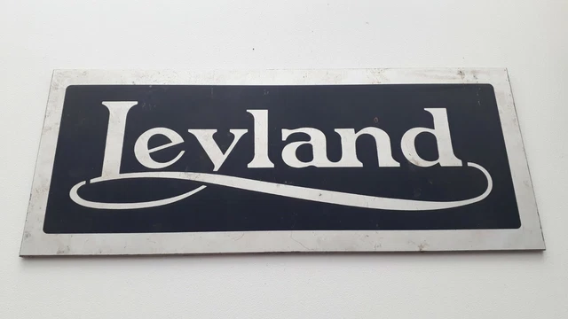 LEYLAND BADGE. LEYLAND Bus Badge, Leyland Coach Badge. Metal Leyland ...