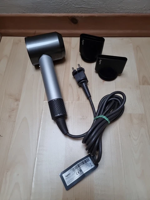 ASCIUGACAPELLI DYSON SUPERSONIC più due beccucci EUR 30,00 - PicClick FR