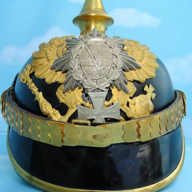 SAXE WEIMAR PICKELHAUB Officer Infantry Großherzog von Sachsen £3,124. ...