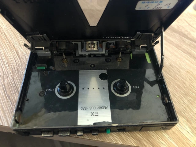 SONY WM-550C WALKMAN Stereo Cassette Player EUR 65,00 - PicClick DE