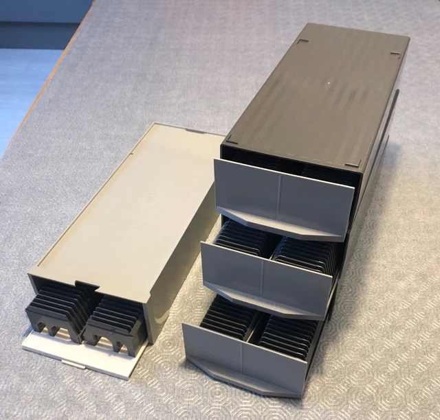 8 X 35mm Universal slide magazine cassette trays each 50 slides ...