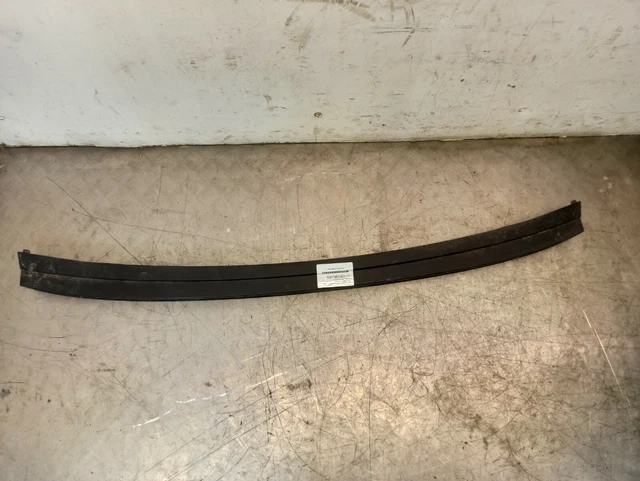 SKODA KODIAQ 2017-2021 Rear Bumper Moulding Center Section 565807423 £ ...