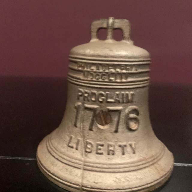 VINTAGE COMMEMORATIVE LIBERTY Bell Cast Iron Coin Bank, G. Washington ...