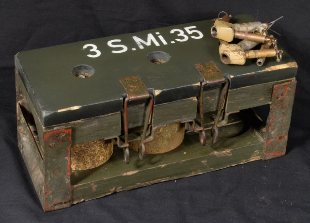 STENCIL ! WW2 GERMAN BOUNCING BETTY MINE WOOD TYPE BOX CASE CONTAINER 3 ...