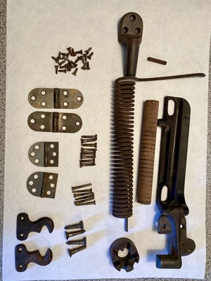 1913 SINGER TREADLE Sewing Machine Lift Arm Spring Assembly Hardware ...