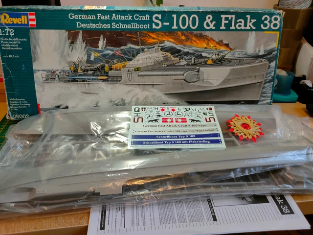 REVELL 05002 GERMAN Fast Attack Craft Deutsches Schnellboot S-100 ...