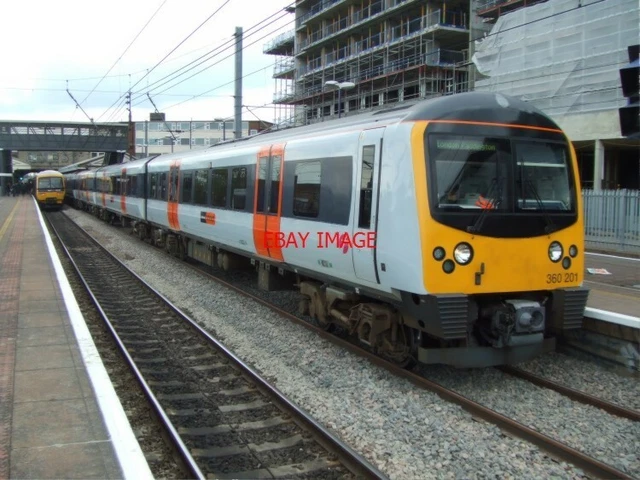PHOTO CLASS 360 Desiro 5-Car Emu No 360 201 View 2 At Hayes And ...