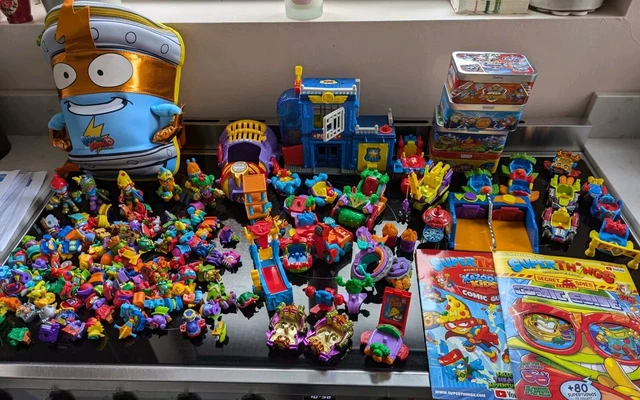 SUPERZINGS SUPERTHINGS FIGURES Bundle Robot Comic Bag Vehicles Police ...