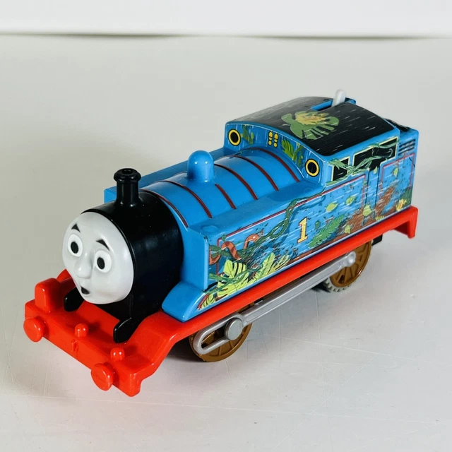 THOMAS THE TRAIN Jungle Crash Motorized Trackmaster Tank Engine Tested ...