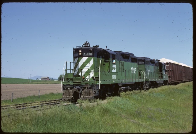 BH.DDB1.BN439 ORIGINAL SLIDE Burlington Northern EMD GP18 #1998 at Ronan, MT $26.00 - PicClick CA