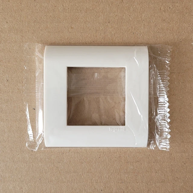 LEGRAND 75002 - 1 Plaque 1 poste (ou 2 modules) - BLANC - ancien MOSAIC ...