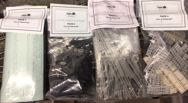 MAILCOACH LNER CORONATION x 8 Coach Kit Packs 1-4 Full Set 4mm (No ...