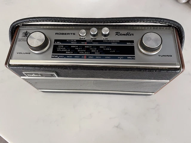 VINTAGE ROBERTS ‘RAMBLER’ Radio Battery Operated with Turntable £20.00 ...
