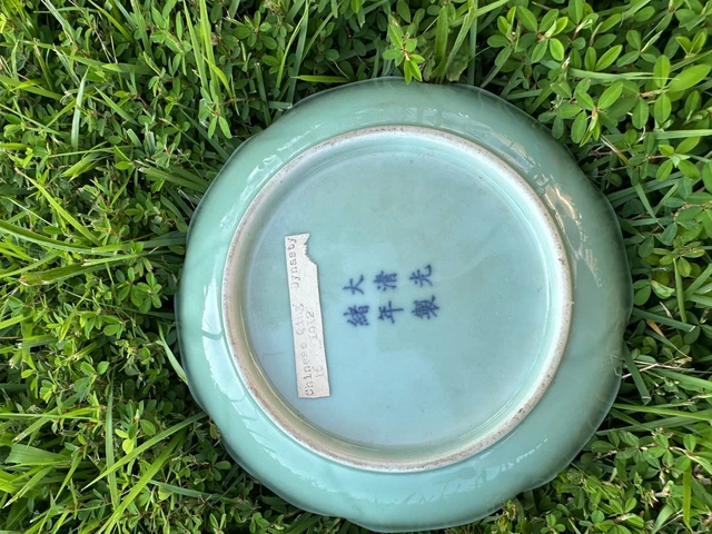 ANTIQUE CHINESE GREEN Porcelain China Plate Six Blue And White ...