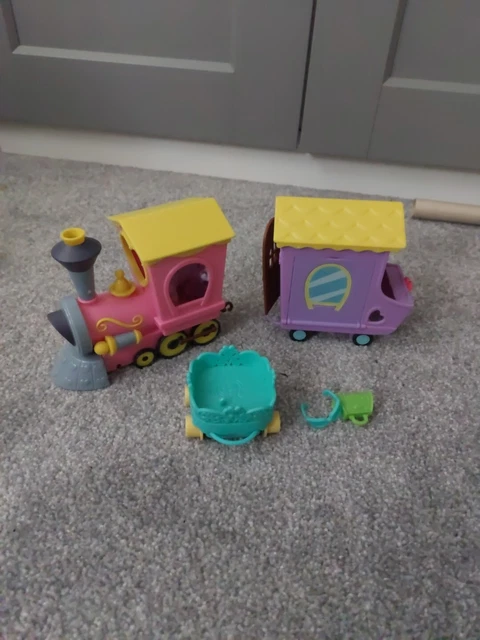 MY LITTLE PONY Friendship Magic Explore Equestria Friendship Express ...