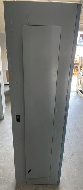 EATON PRL1A 400 Amp Mcb 400A Panelboard Interior 42C 208Y/120V 3Ø 4W ...