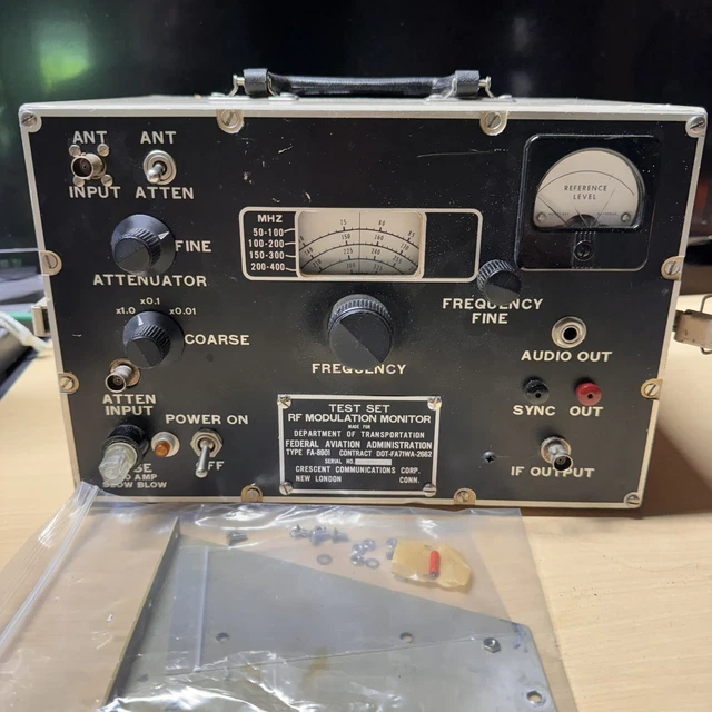 FAA TEST SET RF modulation monitor 1960's, for parts/repair 50-400 MHZ ...