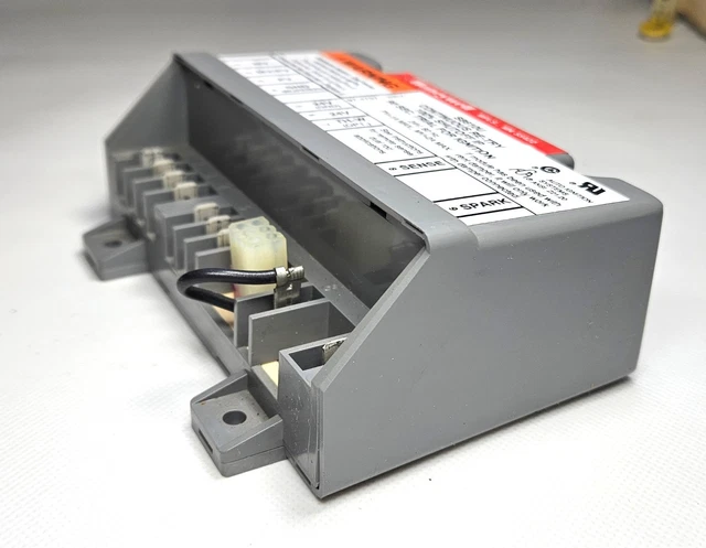 NOS HONEYWELL PILOT Ignition Module Control Board S8610U P/N: 97-4787 ...