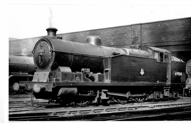 RAIL PHOTO LNER GCR 084t S1 69904 Unknown shed Mexborough Yorkshire £2. ...