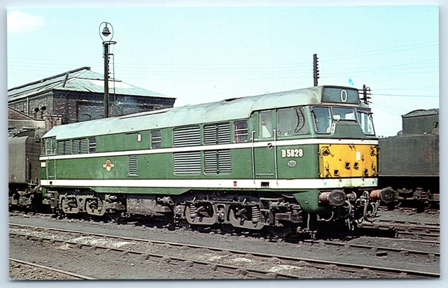 POSTCARD RAILWAY DIESEL Locomotive Class 31 No. D 5829 at Doncaster ...
