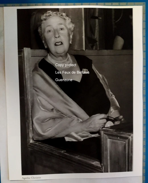 ELSA TRIOLET JEAN FERRAT AGATHA CHRISTIE document photo cutout EUR 8,00 ...