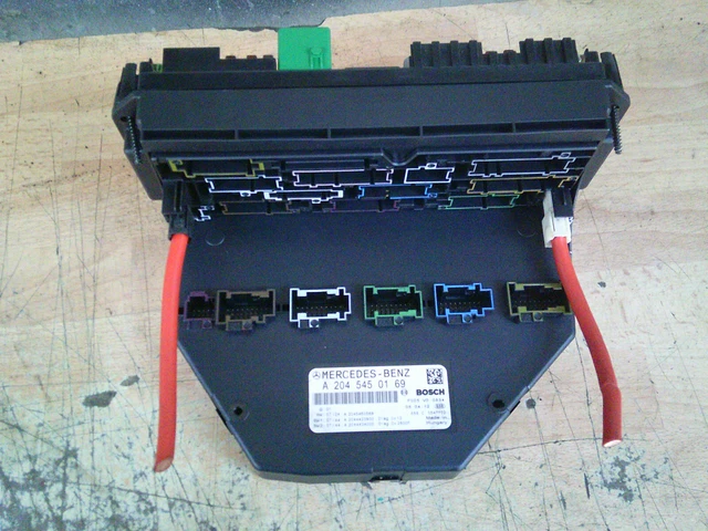 2008 MERCEDES BENZ W204 C CLASS FRONT SAM UNIT FUSE BOX A2045450169 ...