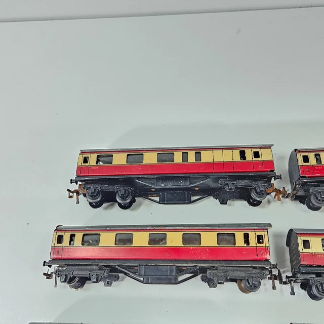 TRIX TWIN RAILWAYS TTR- Brit Pats 451644 Job Lot Set Of 8x Cream Trains ...
