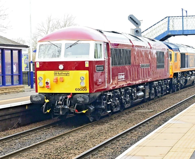 CLASS 69 NO 69009 in its new livery and name at mexborough £1.00 ...