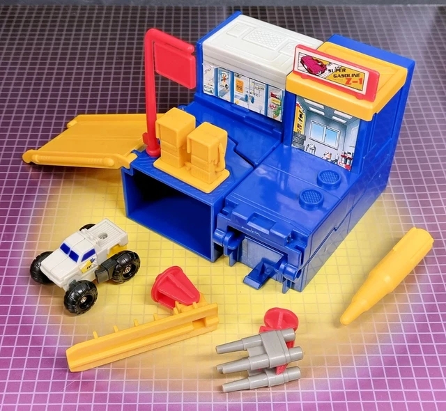 VINTAGE HASBRO TRANSFORMERS G1 Decepticon Micromaster Base Greasepit ...