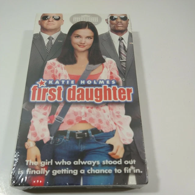 FIRST DAUGHTER KATIE Holmes Comedy Drama Romance Michael Keaton VHS ...