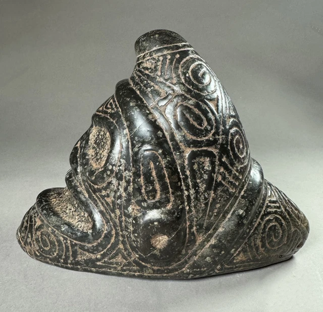 TAINO. CLASSIC YUCAHU Zemi Fully Incised With Elaborate Icons ...
