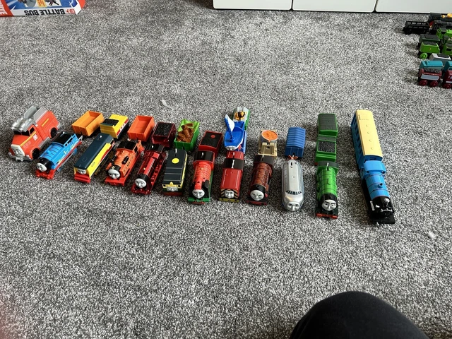 THOMAS AND FRIENDS Trackmaster motorised battery trains bundle See ...