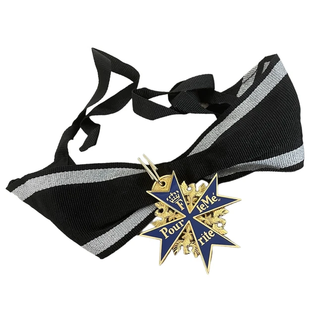 WW1 REPRO GERMAN Prussian Blue Max Medal Pour Le Merite Military Award ...