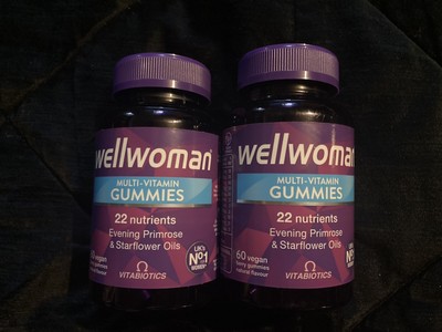 VITABIOTICS WELLWOMAN MULTI-VITAMIN Gummies 60 Vegan Berry Gummies x2 ...