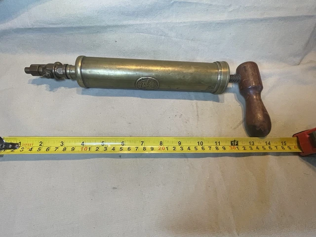 VINTAGE HATTERSLEY & Davidson AIR PUMP BENTLEY FUEL TANK BRESCIA ...