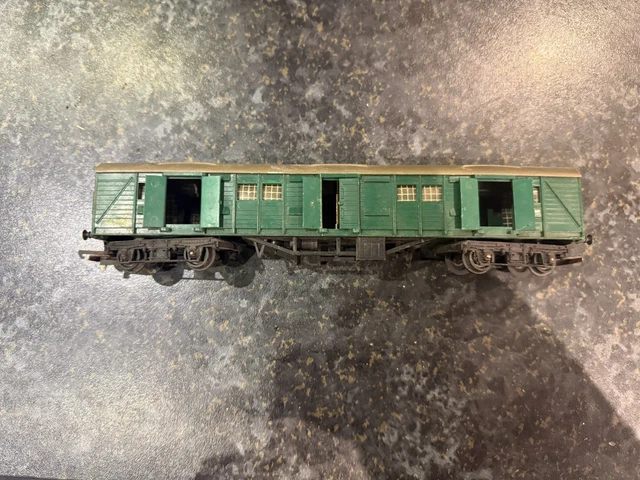 TRI-ANG HORNBY R.226 SR Utility Van OO Gauge £8.99 - PicClick UK